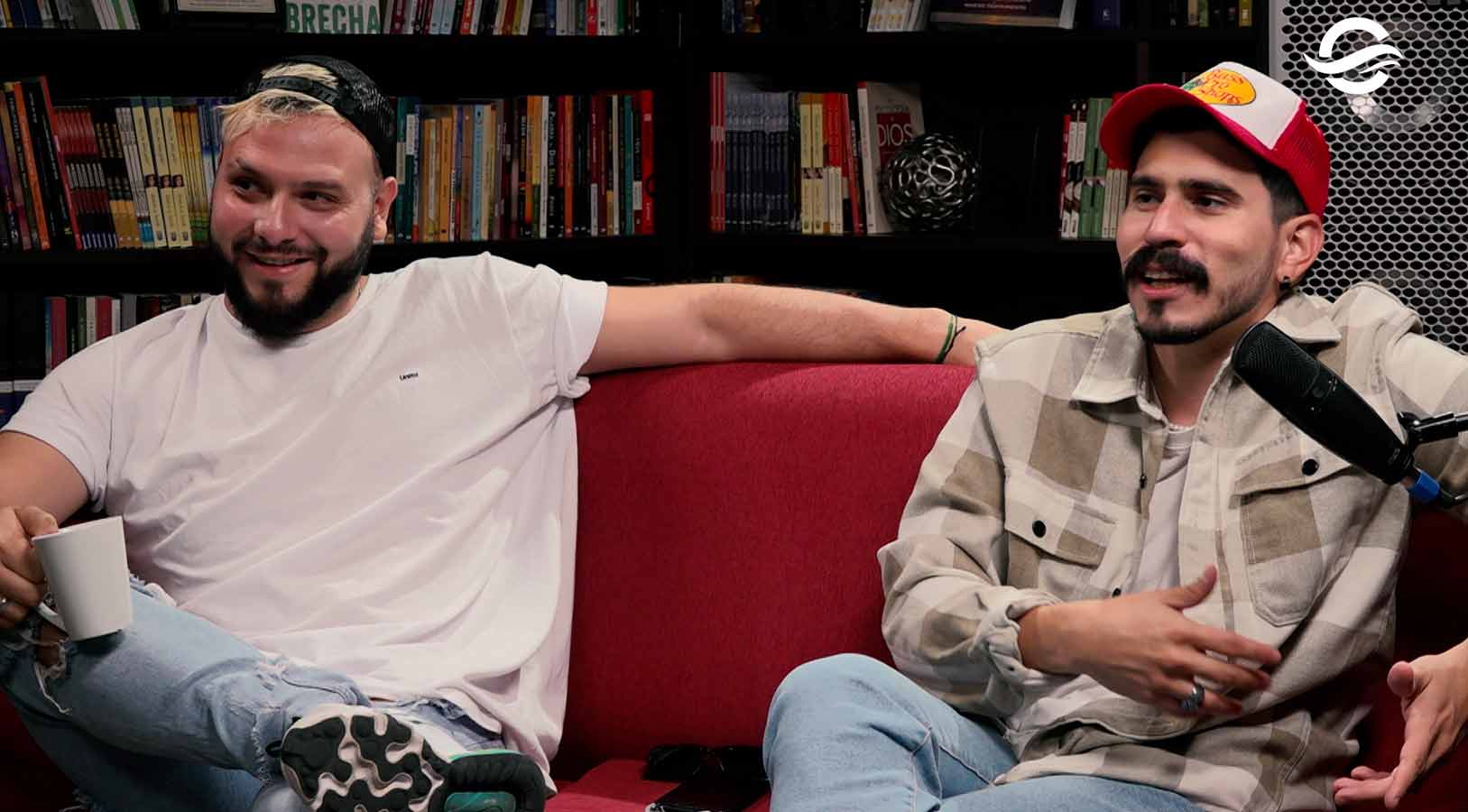 Living: "Nuestro único éxito es que El Padre nos creó a su imagen y ...