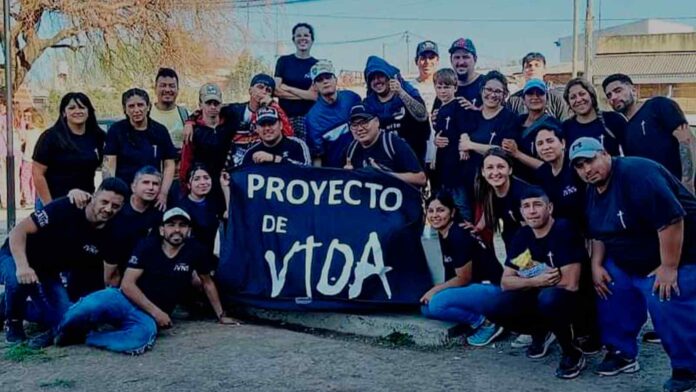 Proyecto de vida: Familias y matrimonios expresan a Cristo en los ...