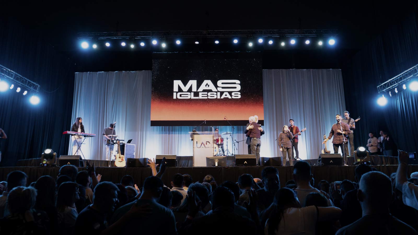 LA CONVENCIÓN NACIONAL DE LA UAD CULMINÓ CON PODEROSOS MOMENTOS