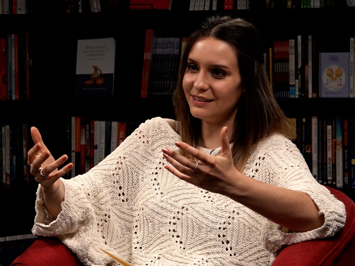 Martita Durán: “El día que mi alma le besó, es el beso de la cruz”.