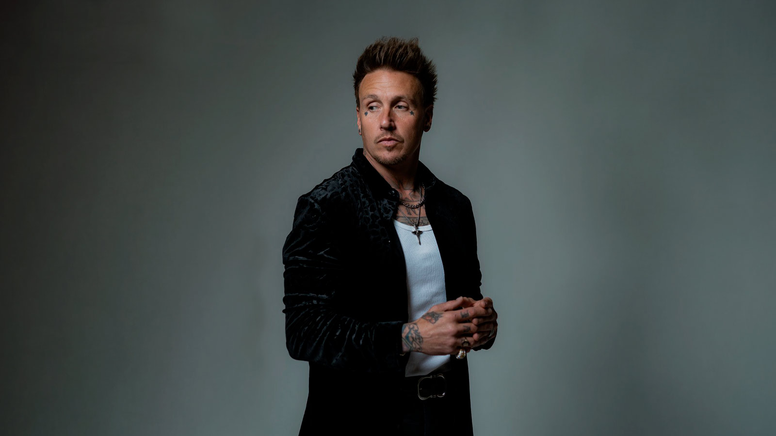 El cantante de Papa Roach, Jacoby Shaddix dijo que entregó su vida a Jesús